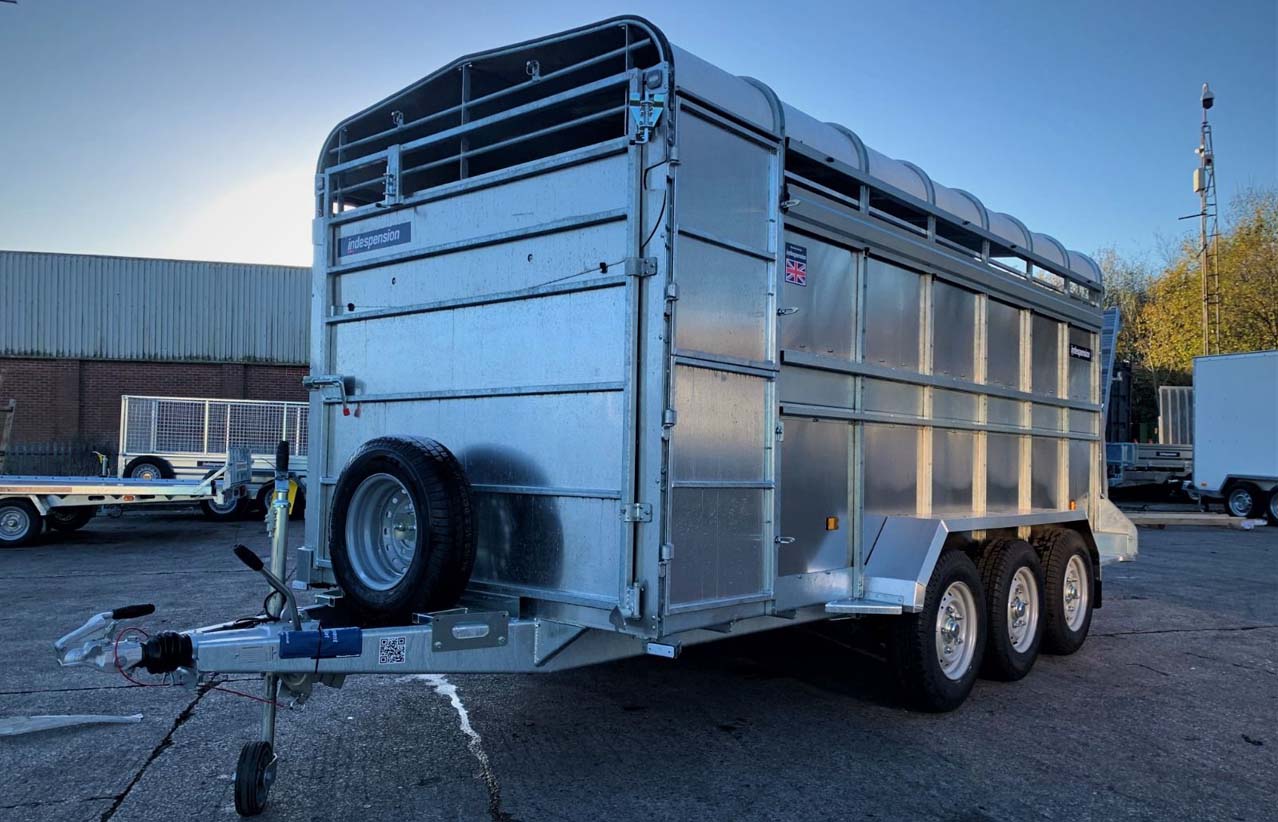 Indespension 14’ x 6’ Livestock Trailer